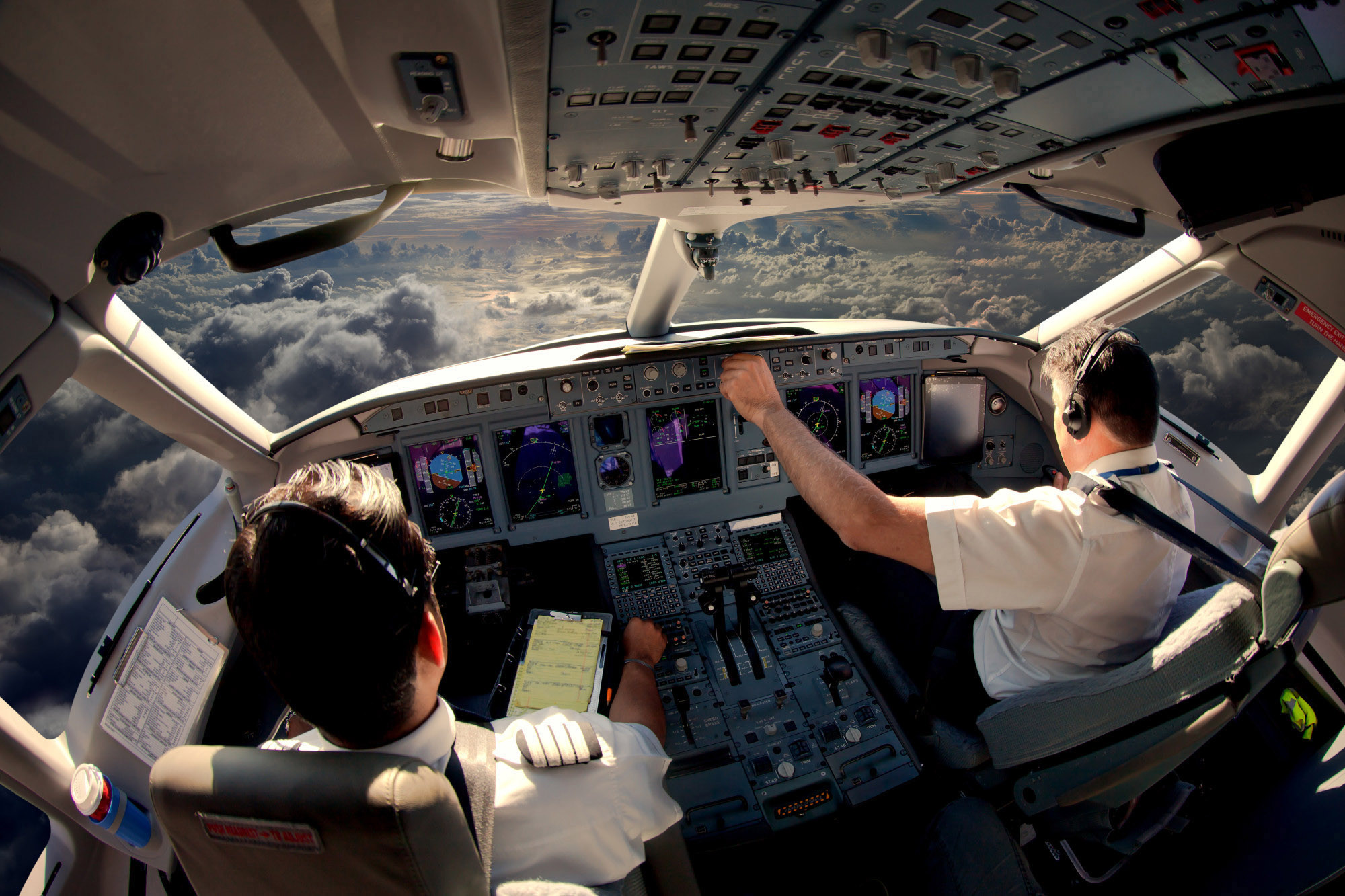 When Is The Best Time To Become An Airline Pilot Right Now The